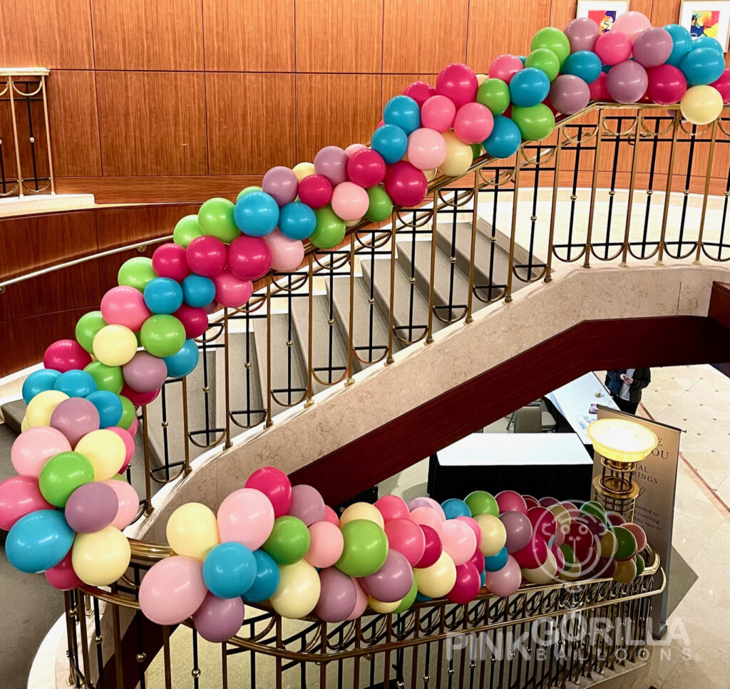 Arches and Garlands - Pink Gorilla Balloons